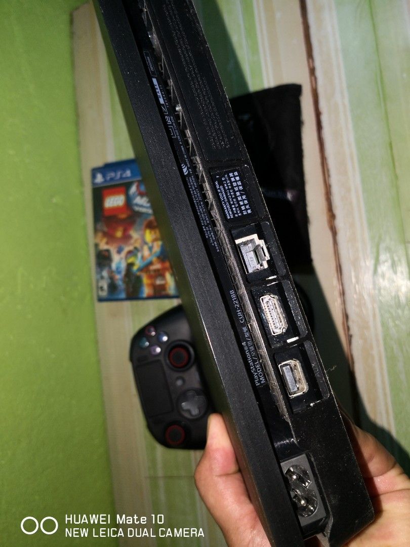 Sony Ps4 Slim Hdr 1tb Makinis Na Makinis With Nacon Revolution Pro 3