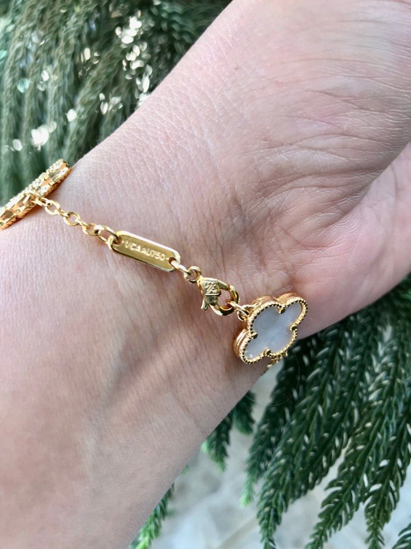 VCA set on Carousell