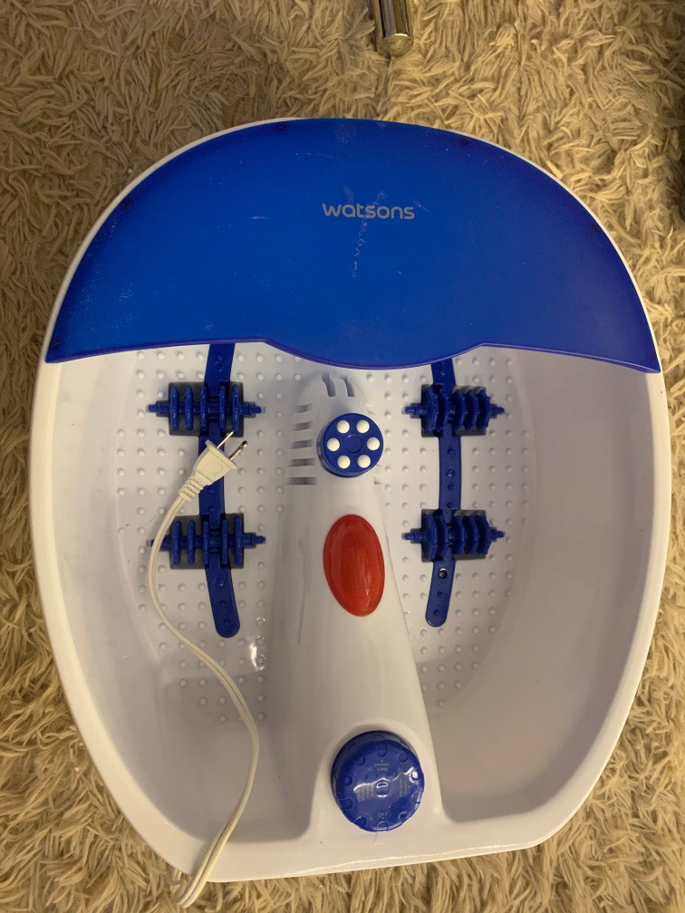 WATSONS bubble foot spa, Beauty & Personal Care, Foot Care on Carousell