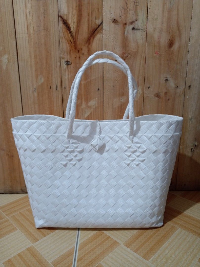 White bayong bag on Carousell