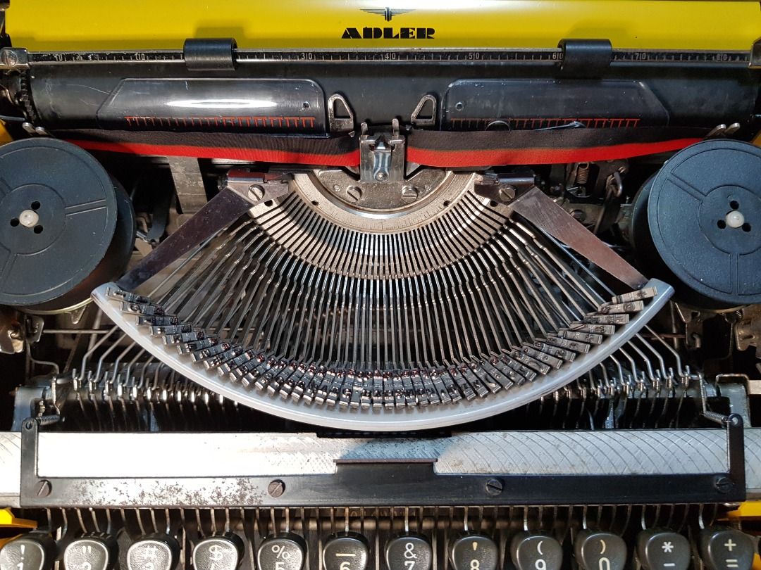ORIGINAL YELLOW German Adler Tippa S Portable typewriter, Hobbies ...