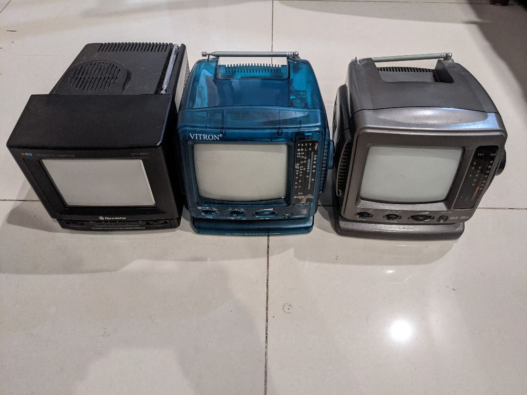 7-inch portable CRT color TV, 7-inch portable black and white CRT TV ...