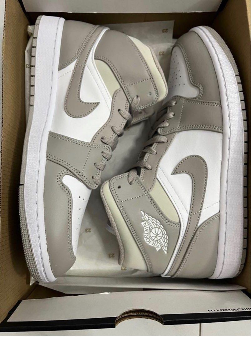 Air jordan 1 Mid linen, Men's Fashion, Footwear, Sneakers on Carousell