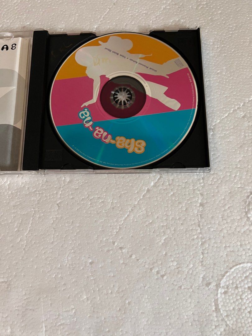 Amy mastura sha na na cd single pop rock melayu asia bagus, Hobbies & Toys, Music & Media, CDs ...