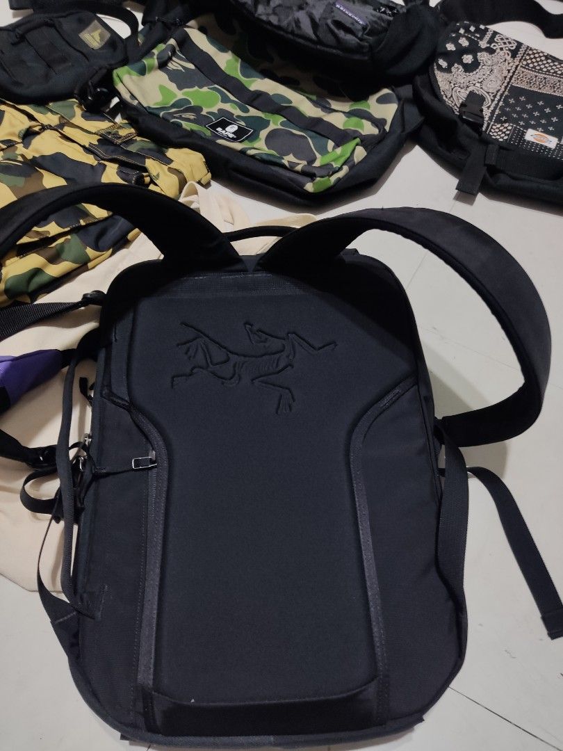 Arcteryx blade 6 backpack, Men's Fashion, Bags, Backpacks on Carousell