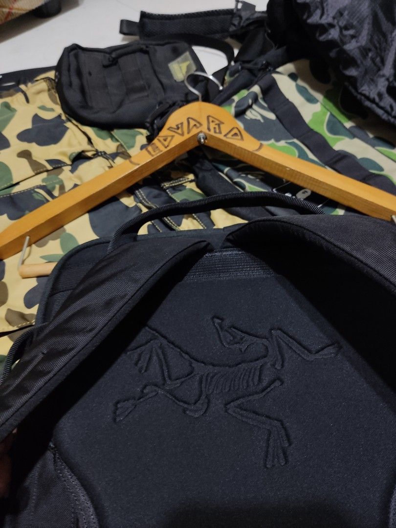 Arcteryx blade 6 backpack, Men's Fashion, Bags, Backpacks on Carousell