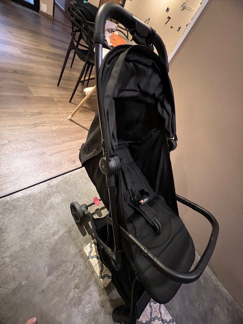 Ash and Oscar Pop Auto-Fold Stroller, Babies & Kids, Going Out ...