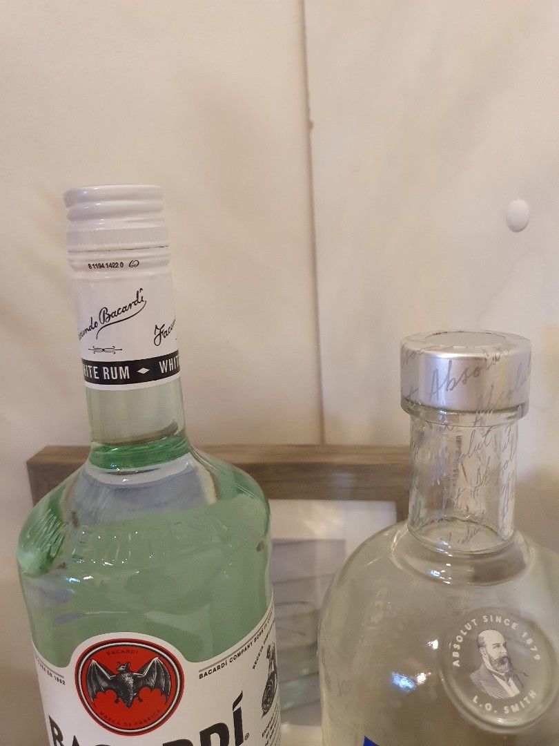 Bacardi white rum 1L, Food & Drinks, Alcoholic Beverages on Carousell