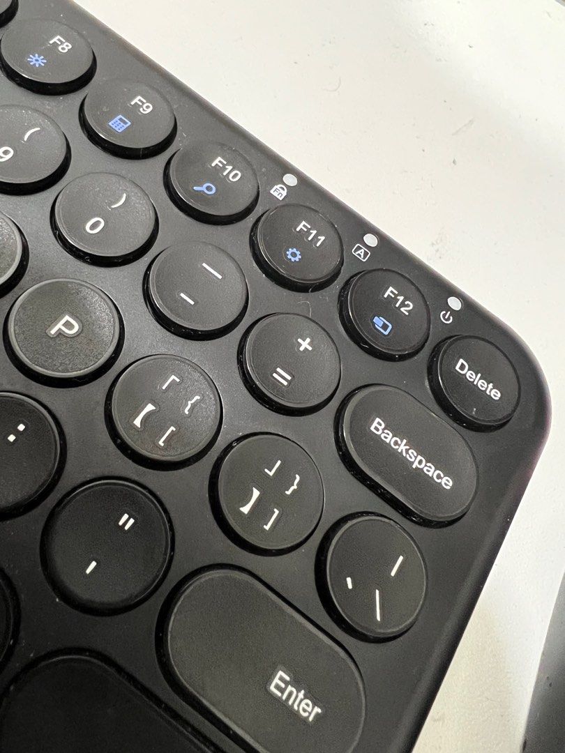 BOW Wireless Silent Keyboard Set with Wireless Silent Mouse., Computers ...