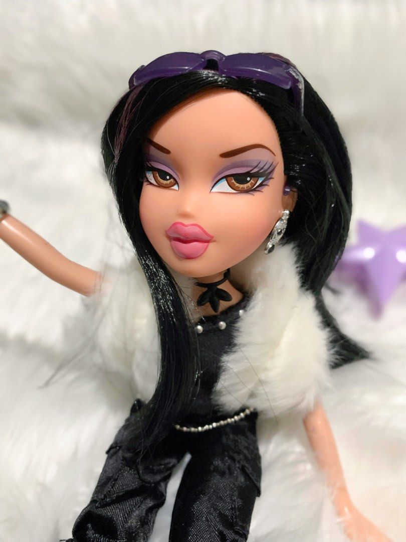 Bratz Secret Date Jade, Hobbies & Toys, Toys & Games on Carousell