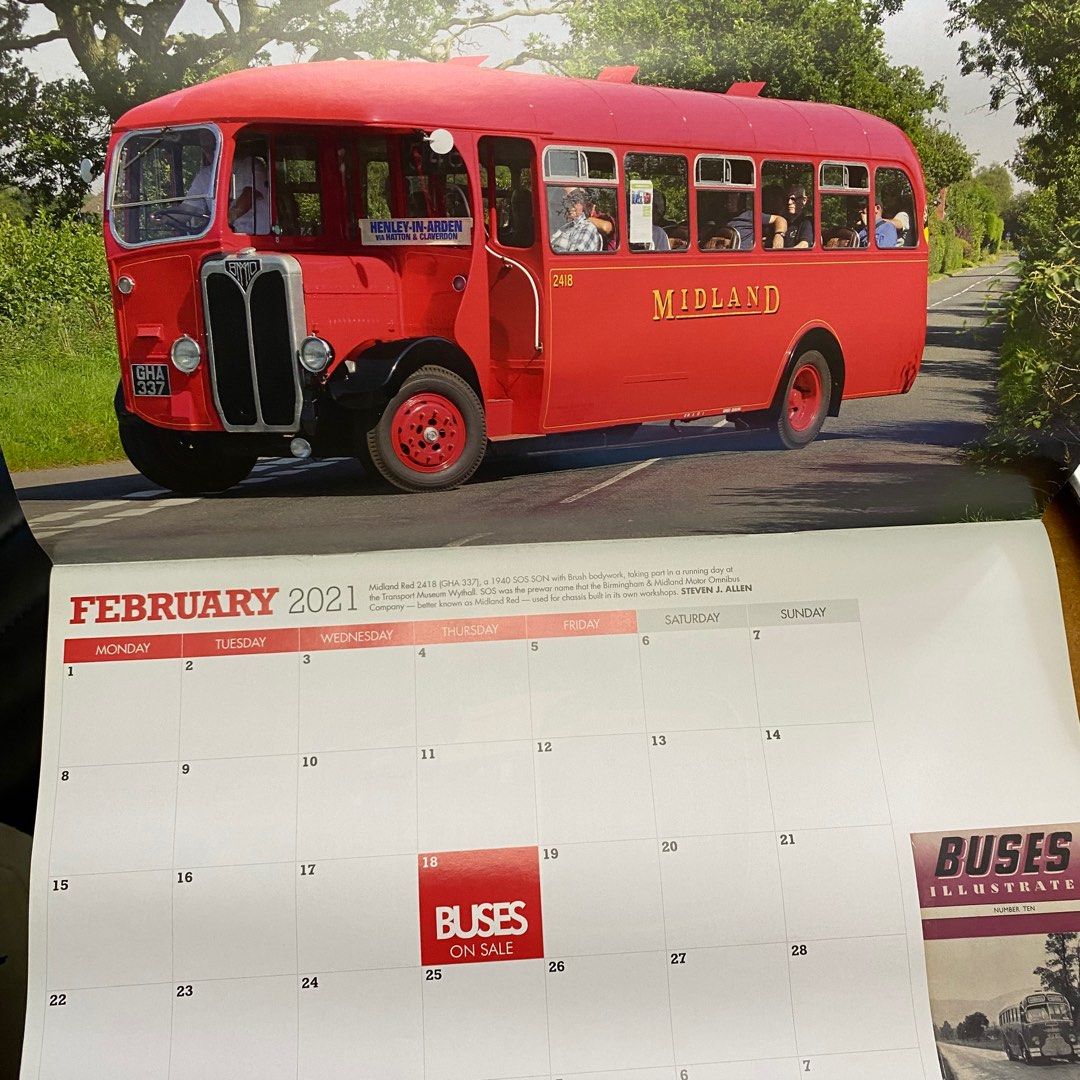 Buses calendar photo book 2021, 興趣及遊戲, 玩具 & 遊戲類 - Carousell