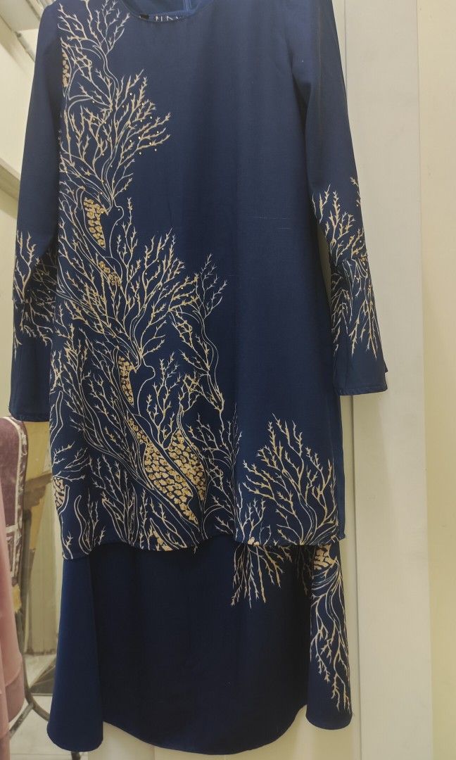 Butik sara ann baju kurung moden, Women's Fashion, Muslimah Fashion, Baju Kurung & sets on Carousell