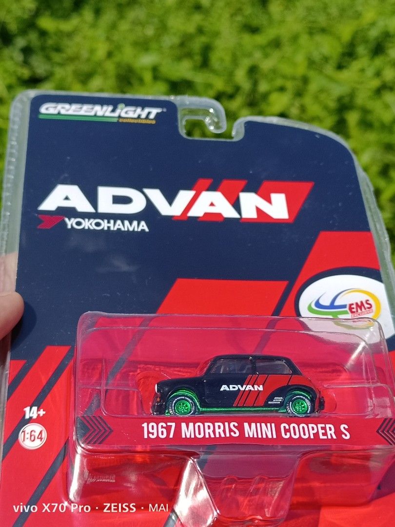 Chase Greenlight EMS Exclusive 1967 Morris Mini Cooper S Advan, Hobbies ...