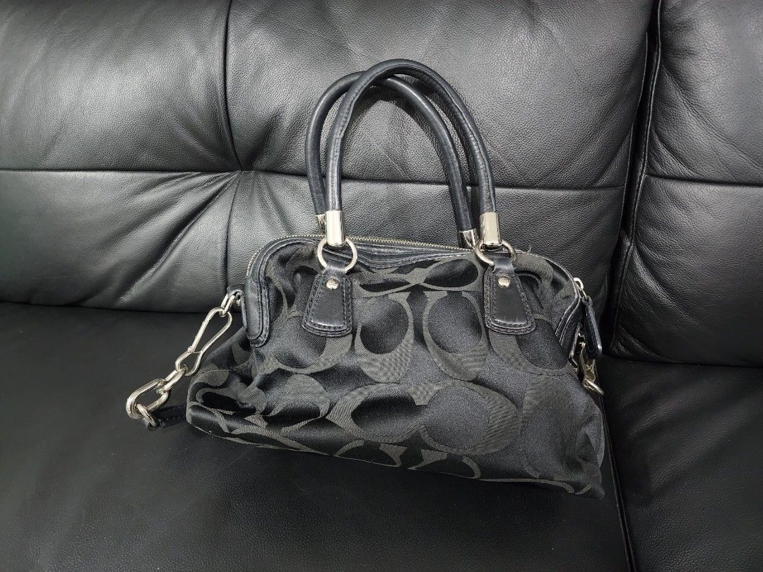 Coach Handbag, Women's Fashion, Bags & Wallets, Shoulder Bags on Carousell