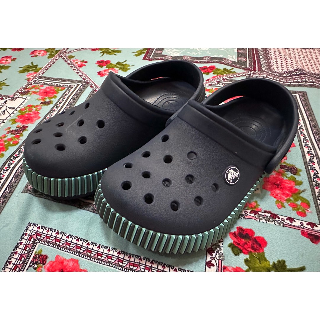 Crocs Kids Size J1, Babies & Kids, Babies & Kids Fashion on Carousell