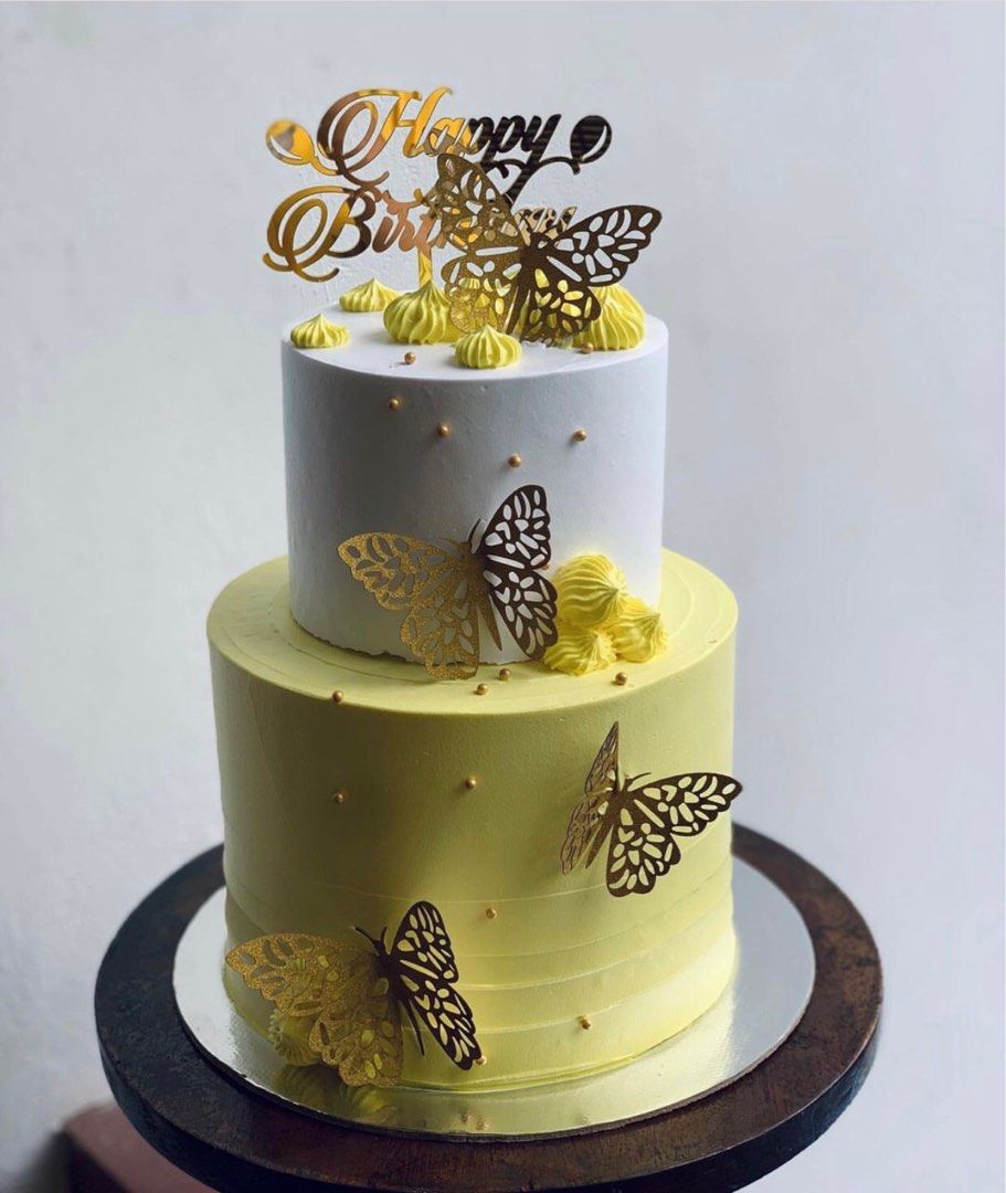 Eggless cake /halal cake /wedding cake /customised cake / dino cake ...