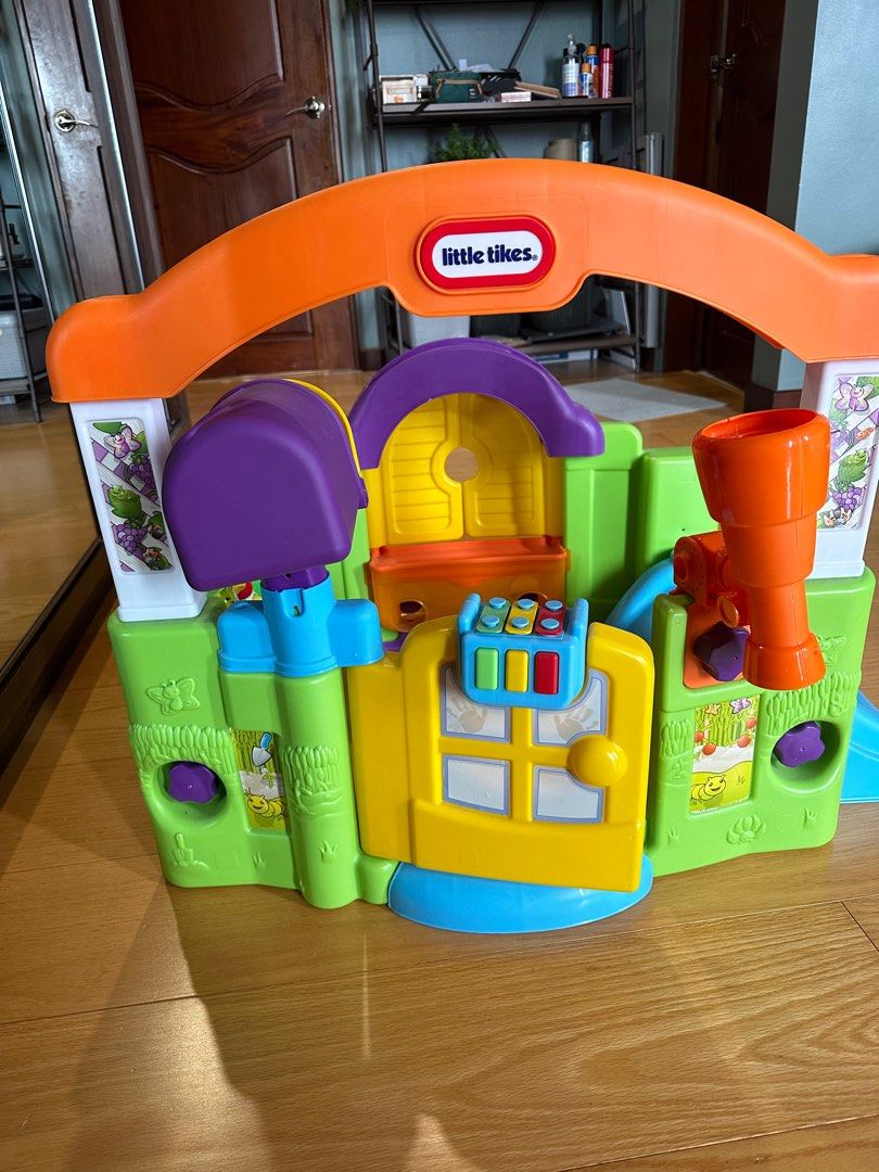 Fisher price toy house, Babies & Kids, Infant Playtime on Carousell
