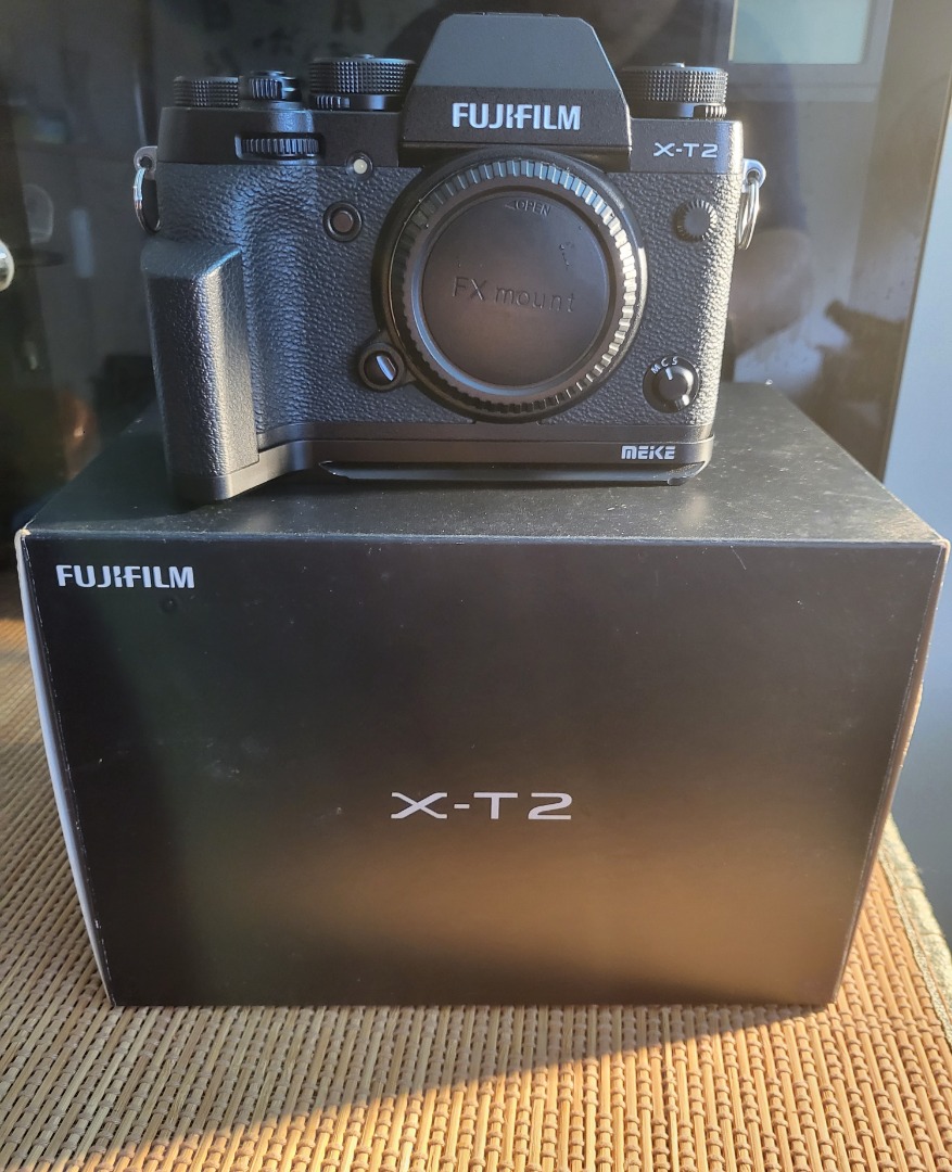 Fujifilm XT2, Photography, Cameras on Carousell