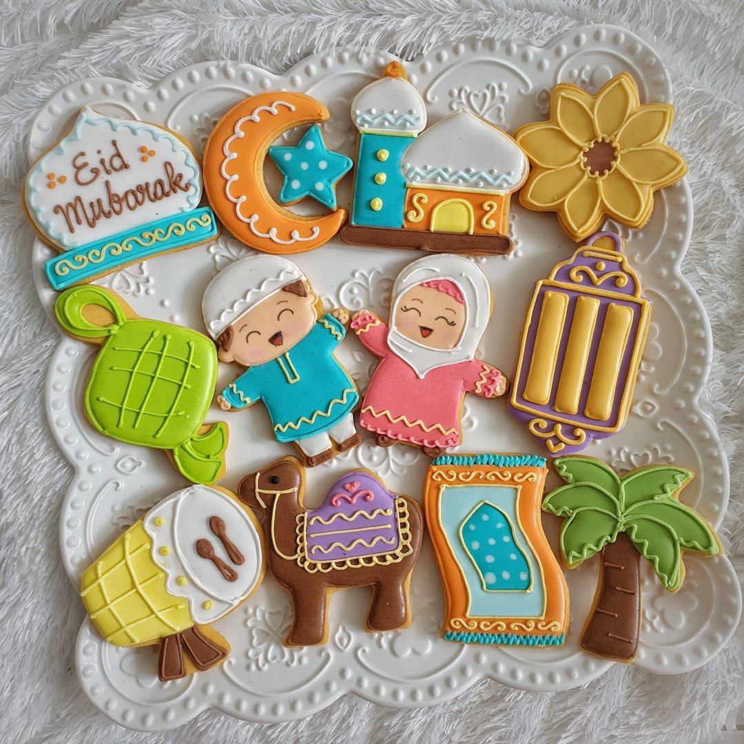 Giant Hari Raya cookies, Food & Drinks, Homemade Bakes on Carousell