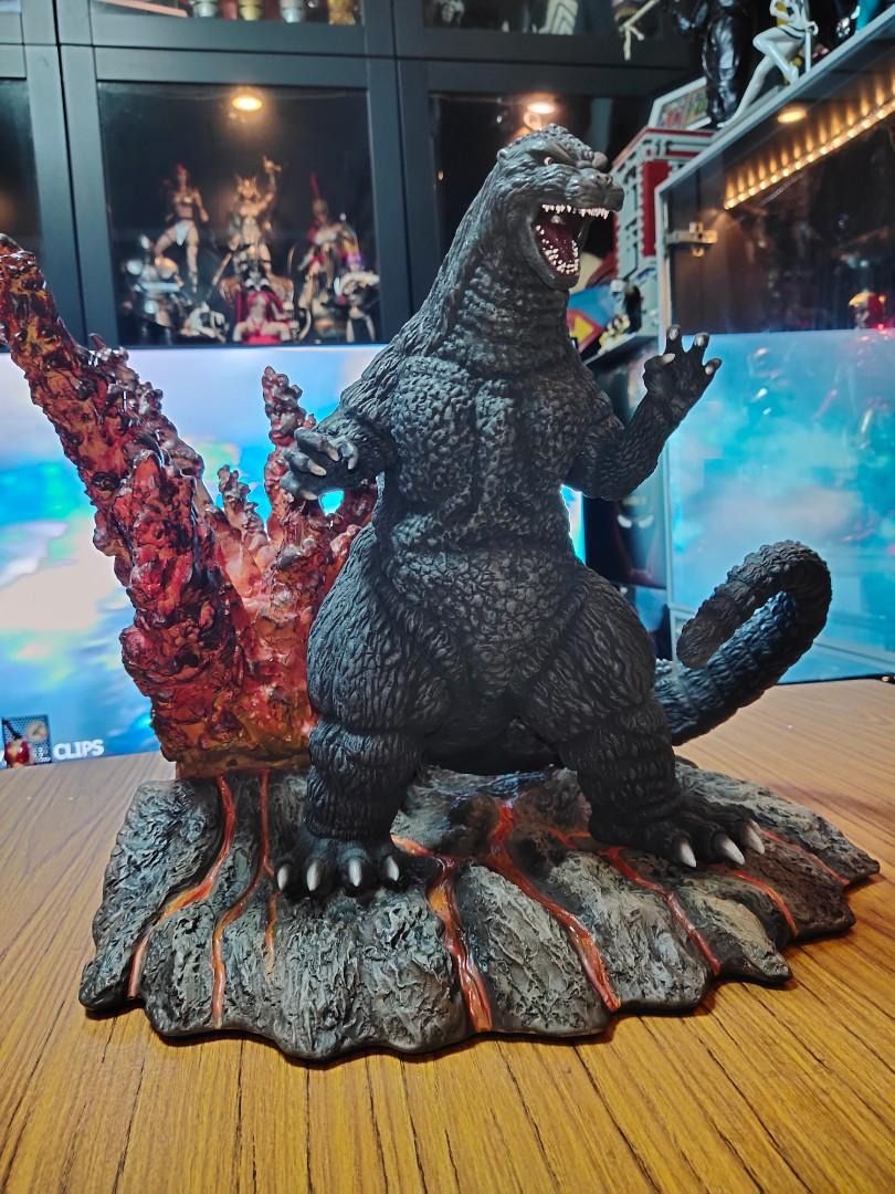 Godzilla 1989 12inch (30+cm) Limited Edition Polystone Resin ...