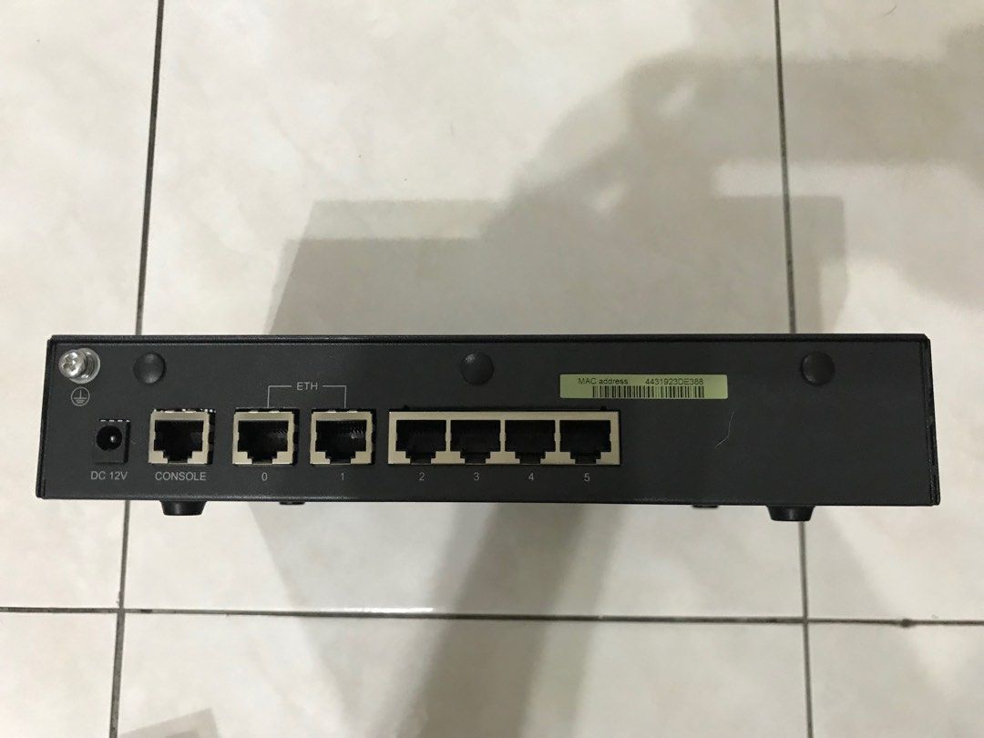 HPe H3C A-MSR 900 Router, Computers & Tech, Parts & Accessories ...