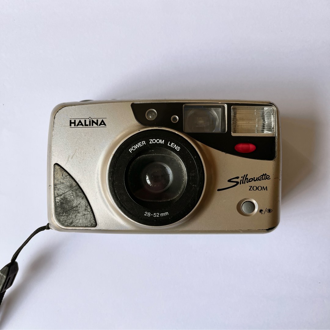 Halina Silhouette Zoom film camera, Photography, Cameras on Carousell