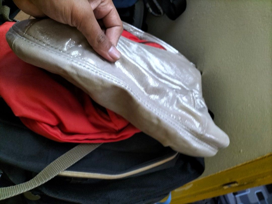 Hangbag Coach raya, Women's Fashion, Bags & Wallets, Shoulder Bags on ...