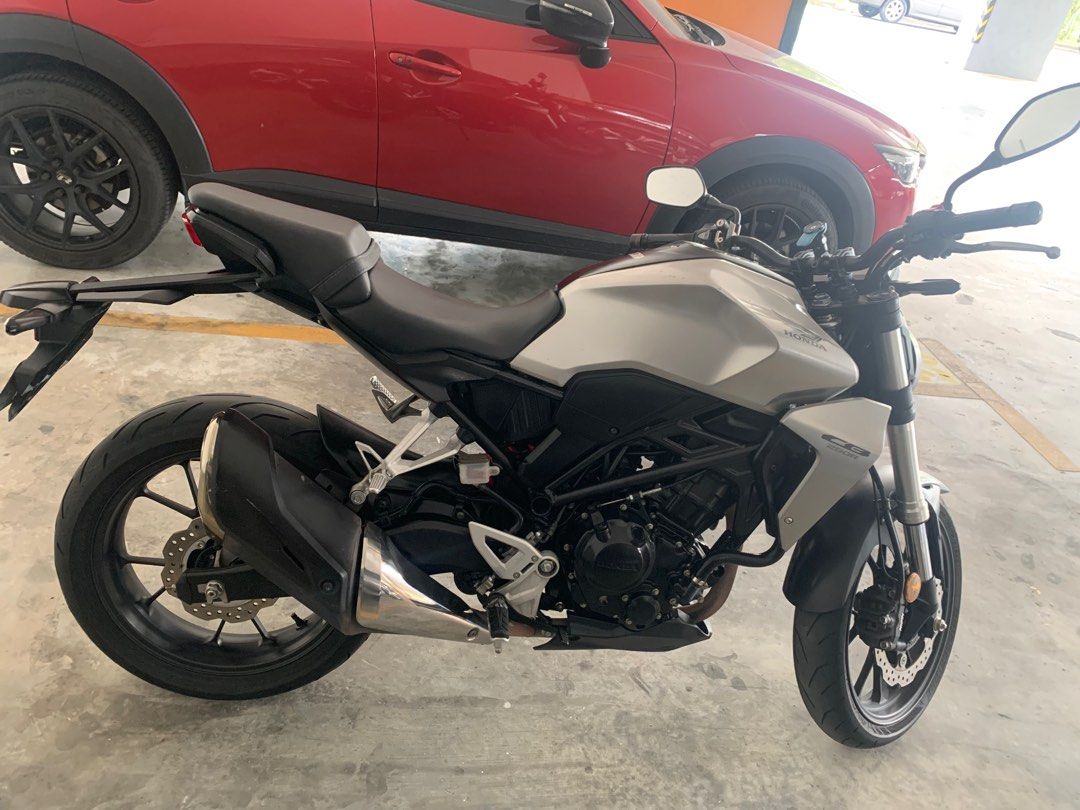 Honda CB250R, Motorbikes on Carousell