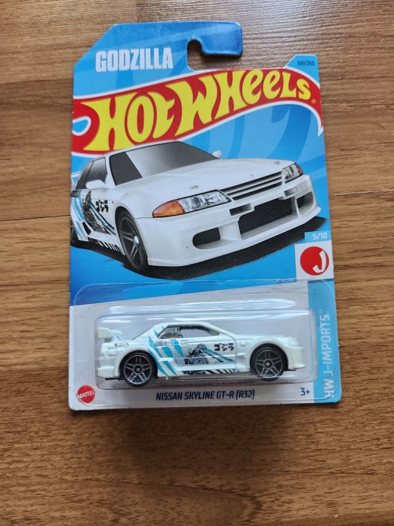 Hotwheels Gtr 32 Godzilla, Hobbies & Toys, Toys & Games on Carousell