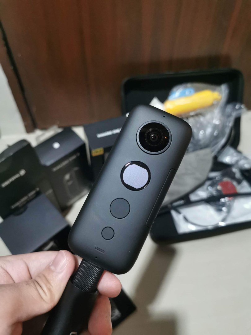 Insta 360 One X with inclusions For sale, Photography, Video Cameras on ...