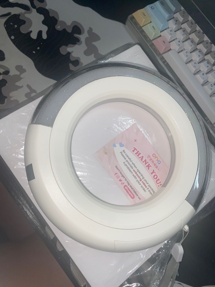 ITZY LIGHT RING on Carousell