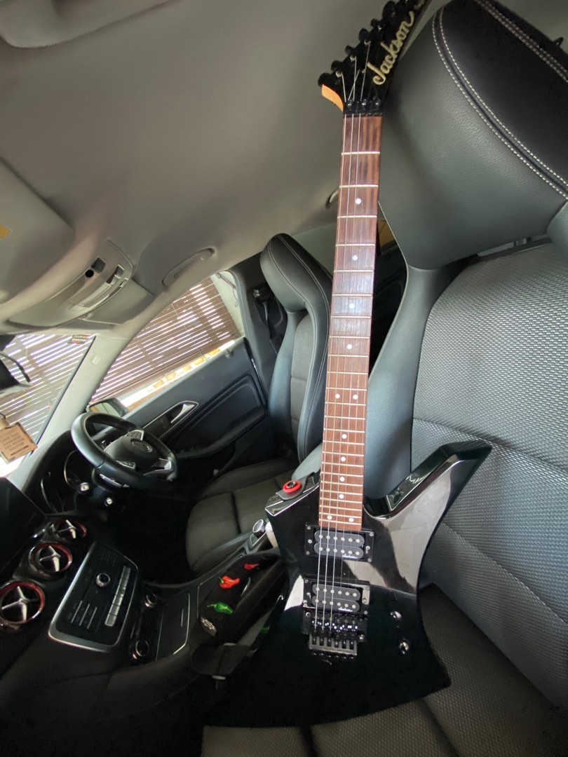 JACKSON KELLY PERFORMER ORINAL MADE IN JAPAN&HARDCASE, Hobbies & Toys ...