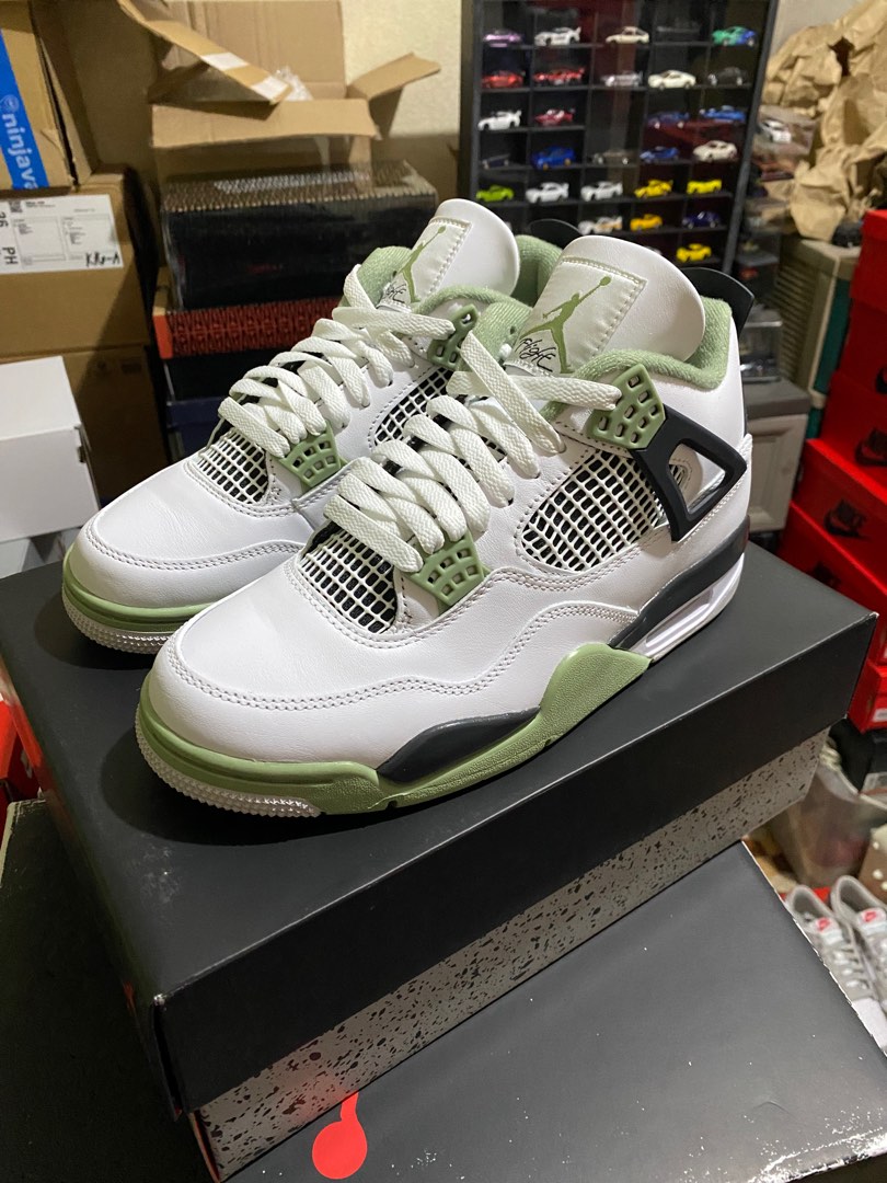 Jordan 4 seafoam, Men's Fashion, Footwear, Sneakers on Carousell