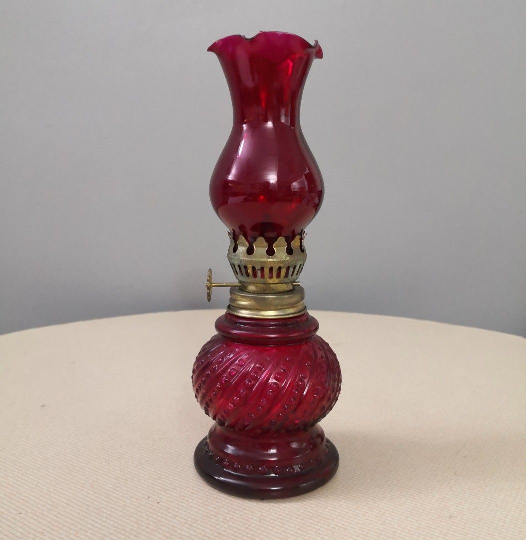 Kerosene lamp pelita merah, Hobbies & Toys, Collectibles & Memorabilia ...