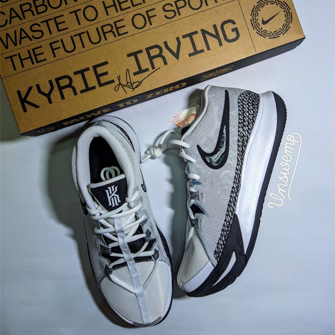 Kyrie Flytrap 6 EP 'White/Black', Men's Fashion, Footwear, Sneakers on Carousell
