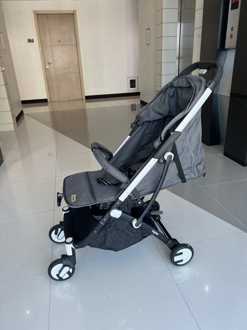 Looping Squizz Stroller, Babies & Kids, Going Out, Strollers on Carousell
