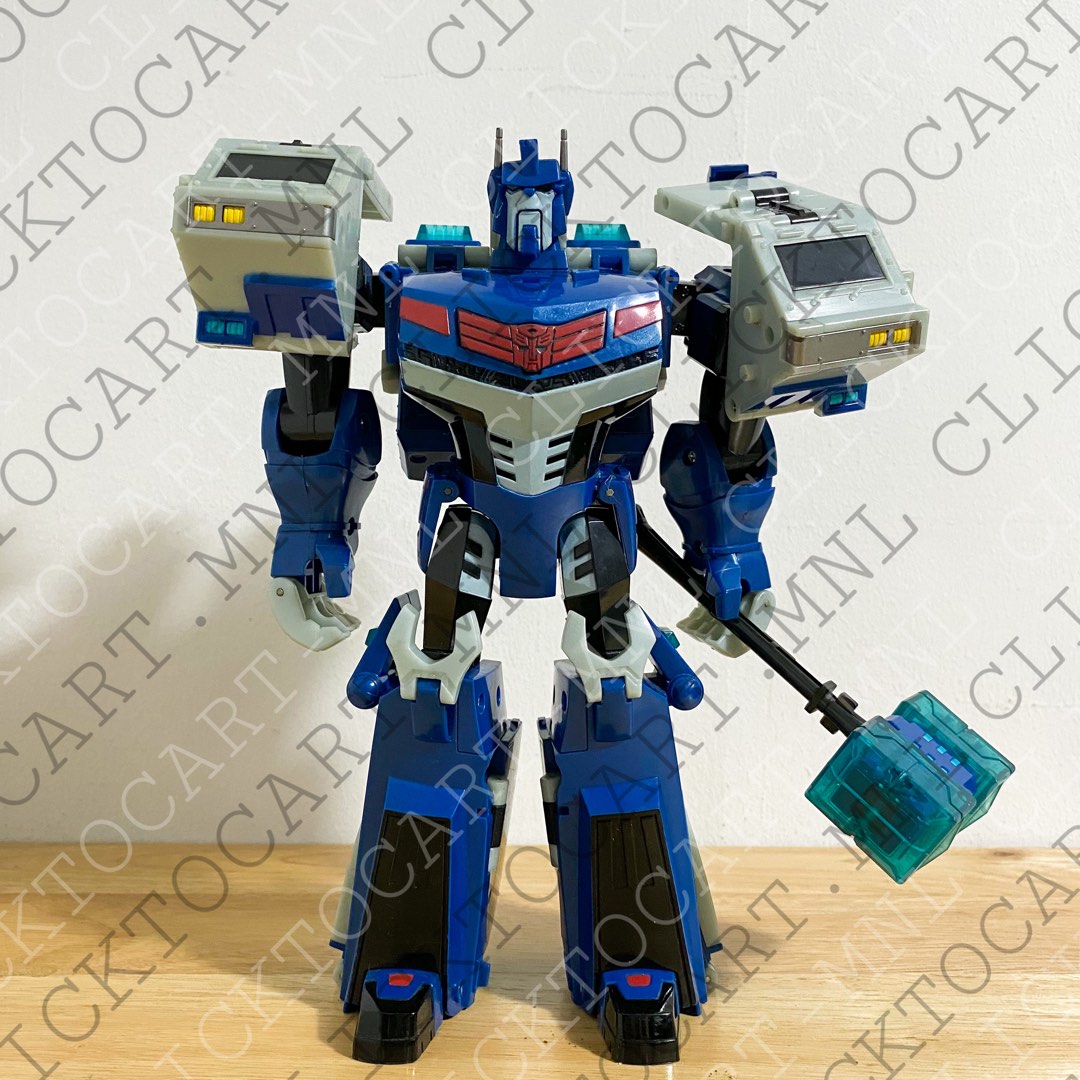 Loose Ultra Magnus Transformers Animated Leader Class, Hobbies & Toys ...