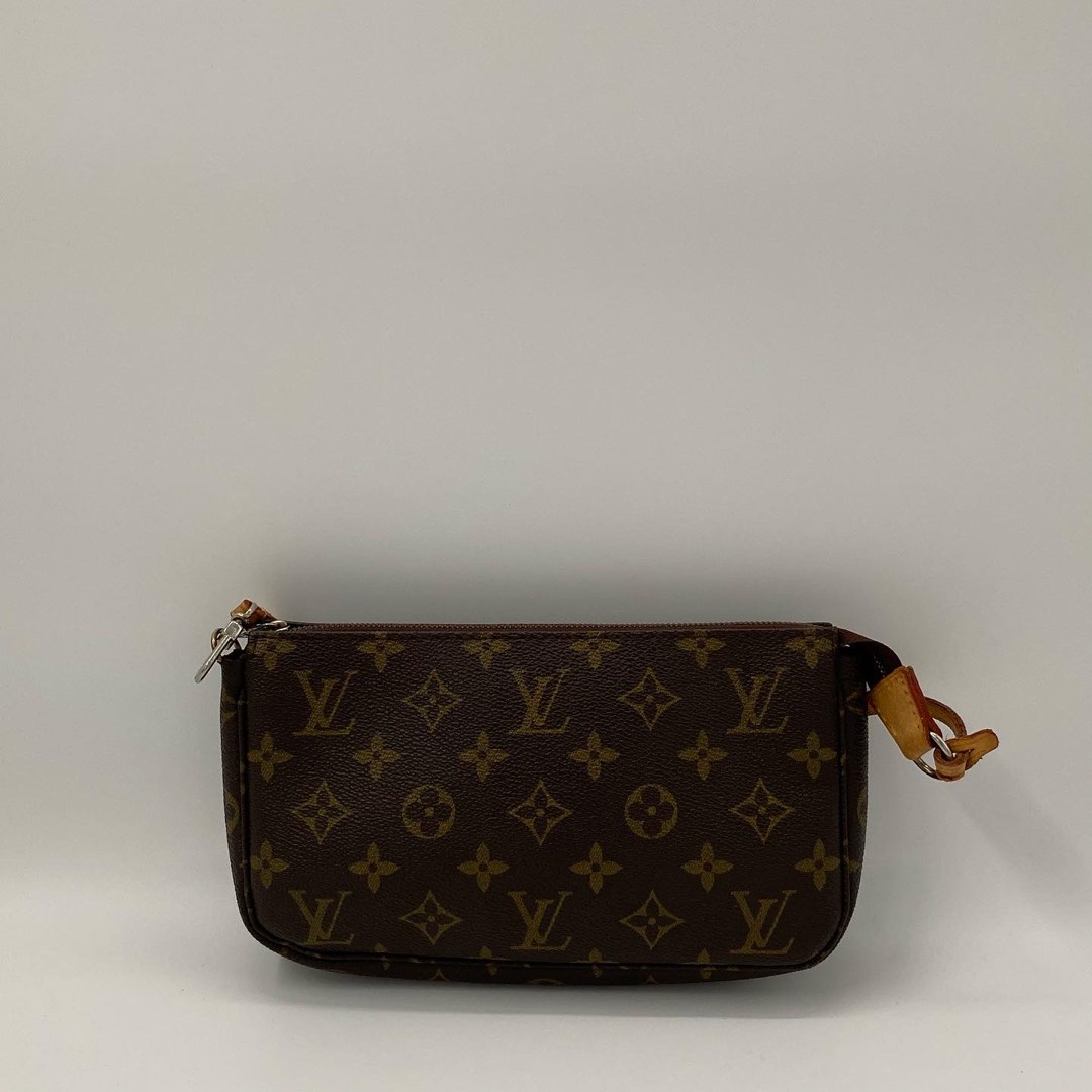Louis Vuitton Pochette Bag on Carousell