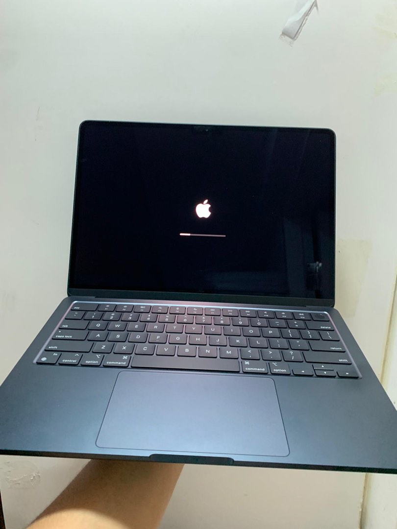Macbook Air 13.6 inch M2 8/256GB (Warranty Feb 2024), Computers & Tech, Laptops & Notebooks on ...