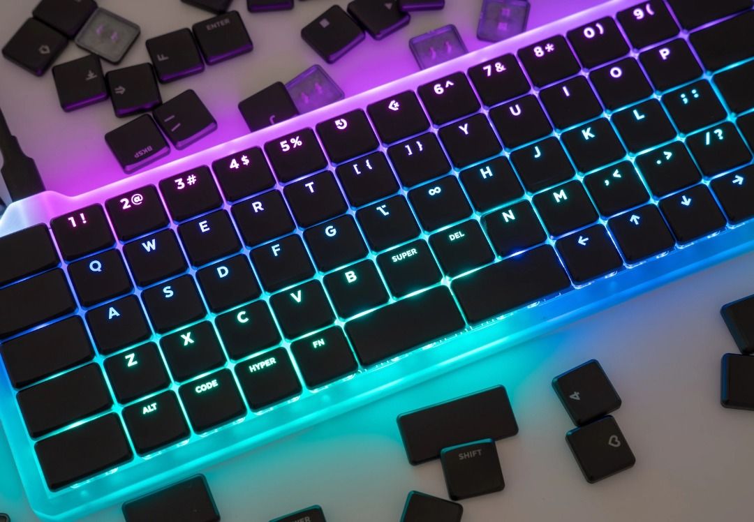MBK Glow keycaps for kailh choc switches, Computers & Tech, Parts ...