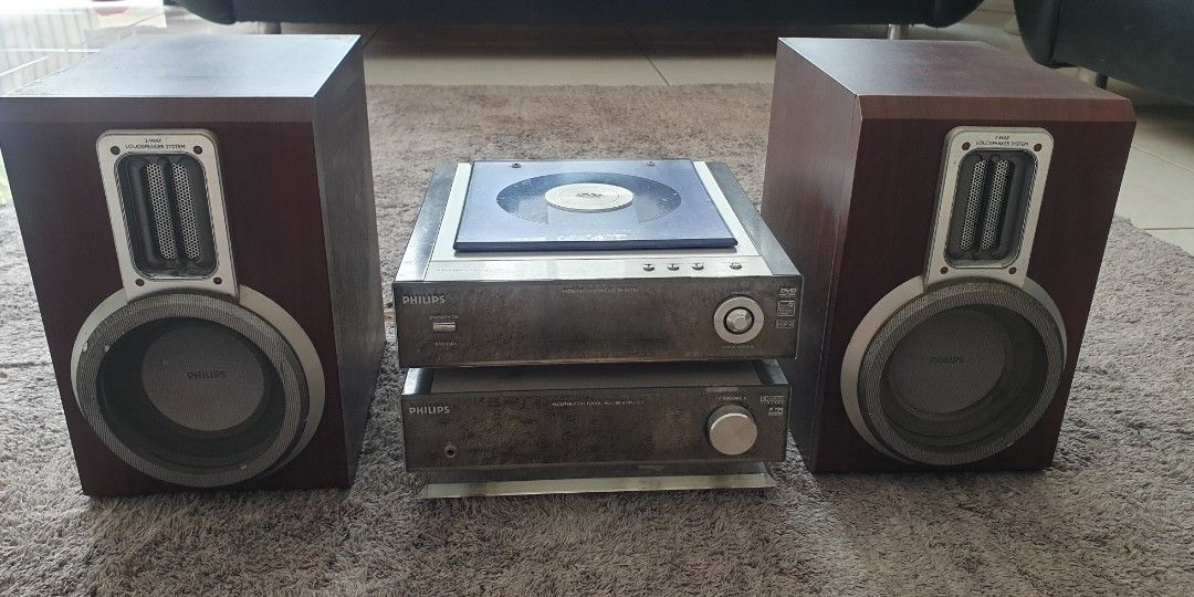 micro dvd home theatre PHILIPS MCD 700 second, Elektronik, Audio di Carousell