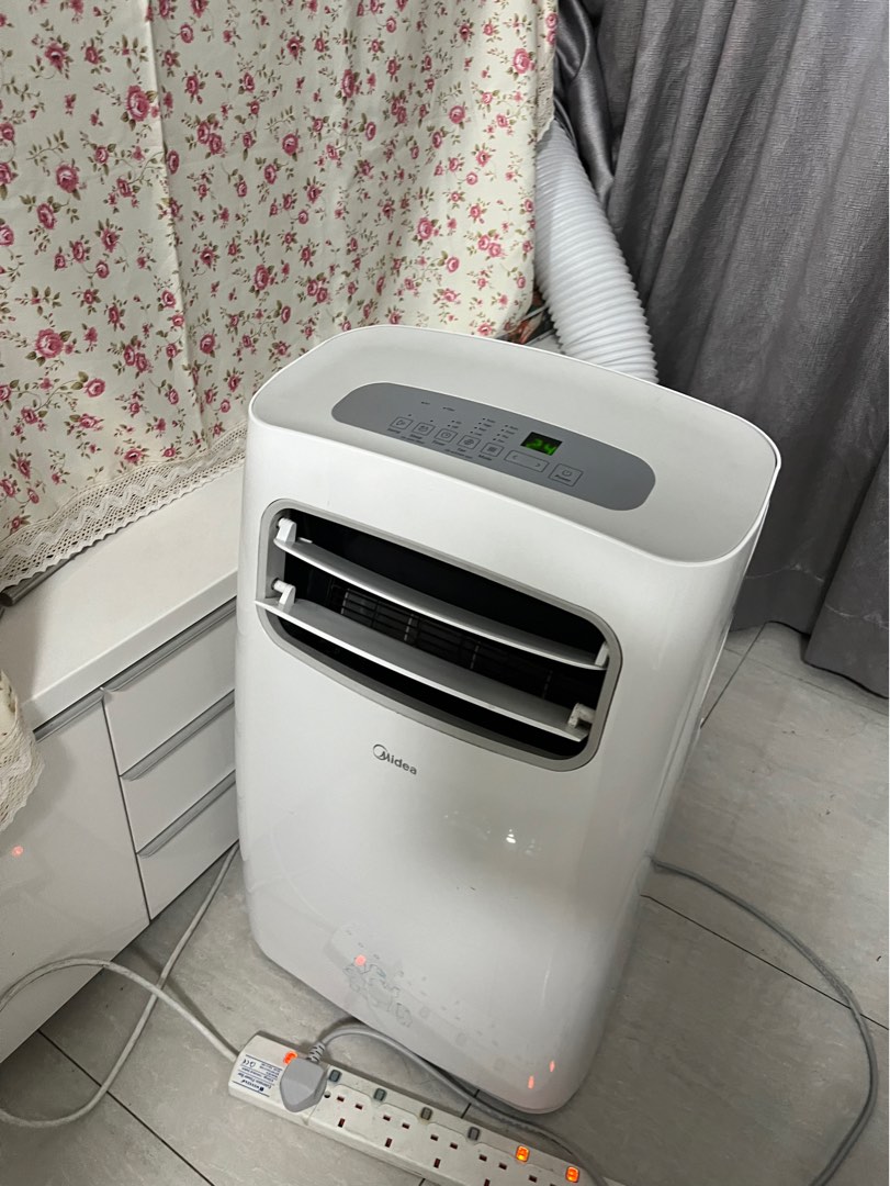 Midea Portable Aircon 12K BTU, TV & Home Appliances, Air Conditioners ...