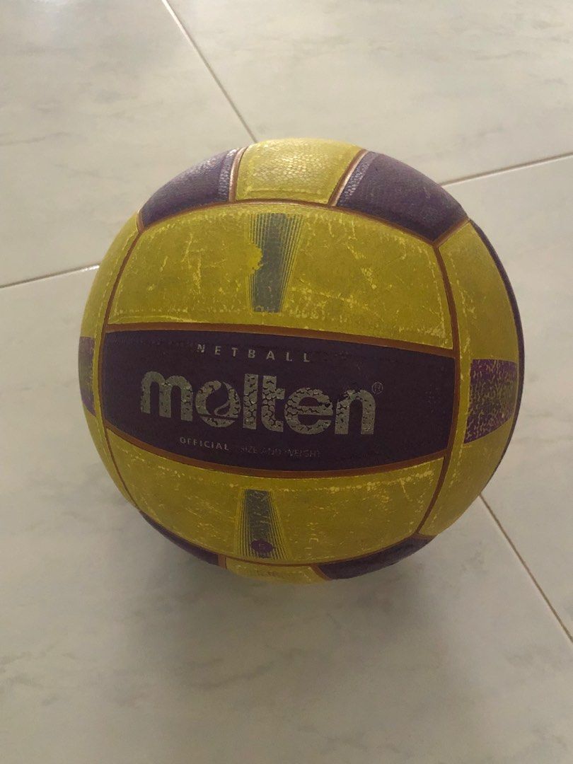 molten netball ball, Sports Equipment, Sports & Games, Racket & Ball ...