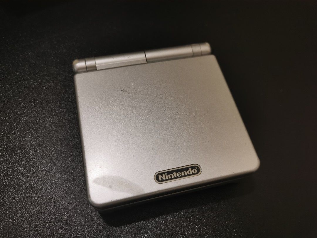 Nintendo Game Boy Advance SP Silver (AGS-001) with Box & Charger, Video ...