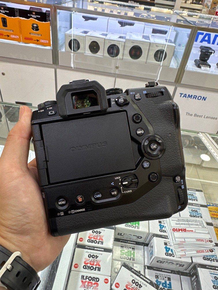 Olympus EM1X Body SC:24k, Photography, Cameras on Carousell
