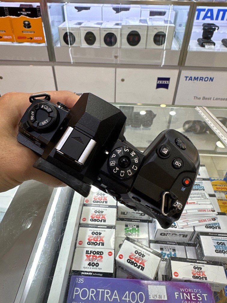 Olympus EM1X Body SC:24k, Photography, Cameras on Carousell