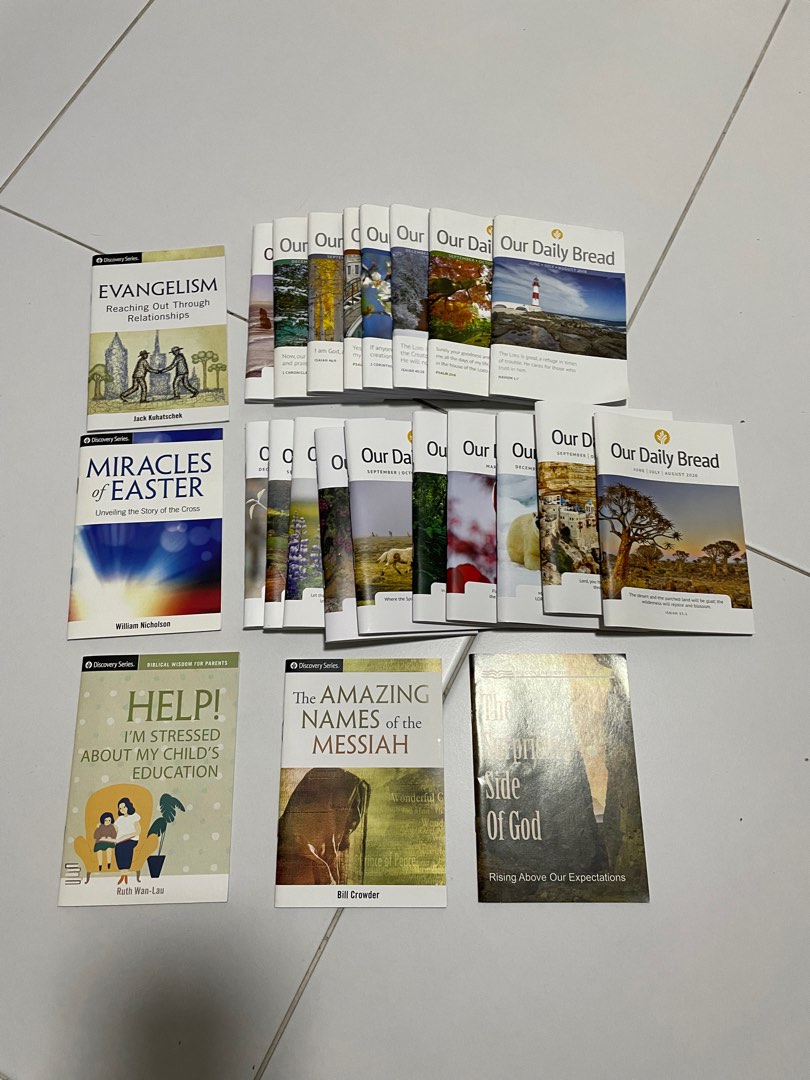 Our Daily bread physical copies and discovery series, Hobbies & Toys ...