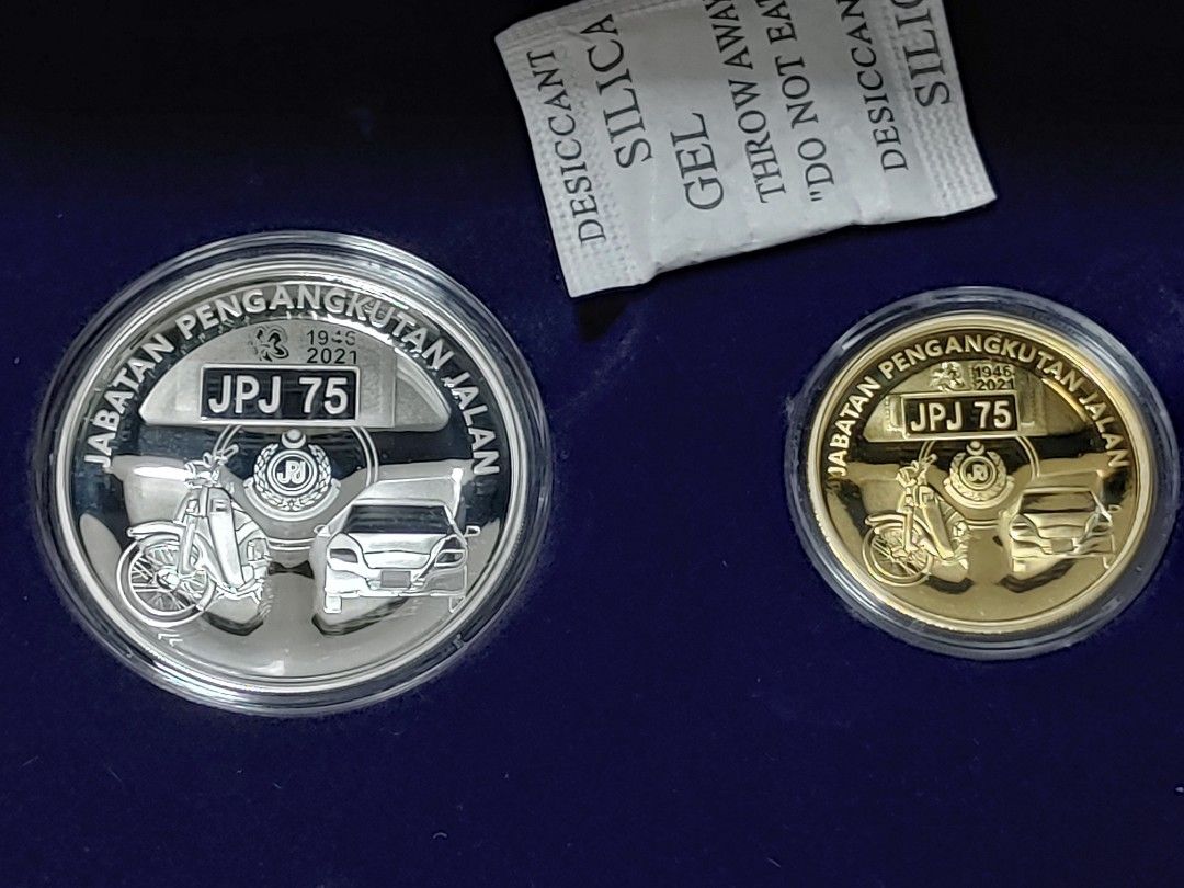 Proof Coin Set JPJ & PERKESO Syiling Peringatan, Hobbies & Toys ...