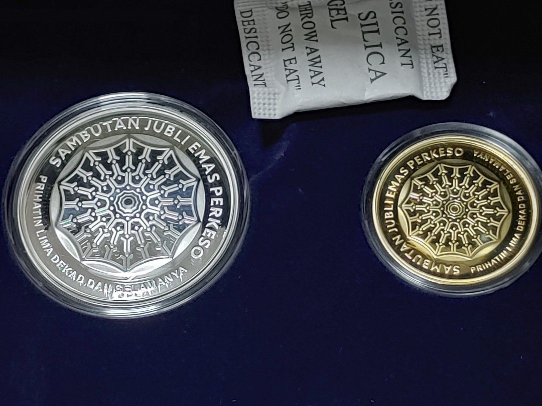 Proof Coin Set JPJ & PERKESO Syiling Peringatan, Hobbies & Toys ...