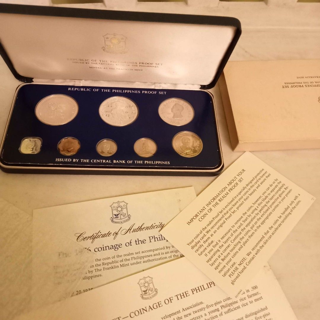 PROOF SET 1975 AND 1976, Hobbies & Toys, Memorabilia & Collectibles ...
